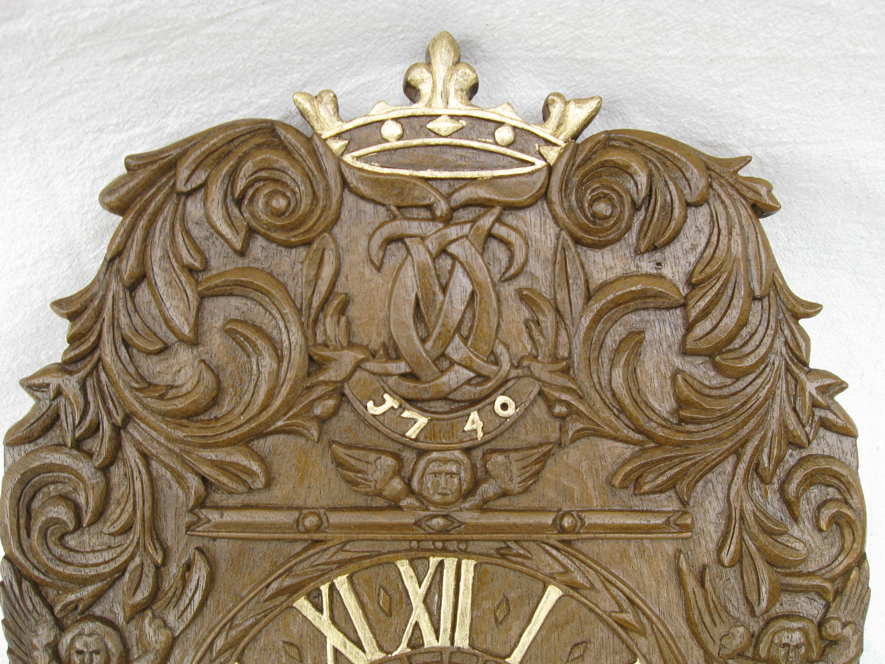 Alpine painted carved plaque & wall clocks, ornaments & accessories ...